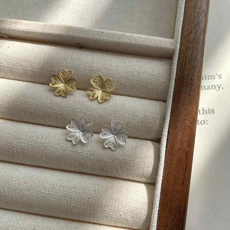 ・素材: 925シルバー・加工: 精密加工・形状: 花卉, 幾何型・色: シルバー, ゴールド・流行要素: 花弁・スタイル: INS風・適用: 女性用