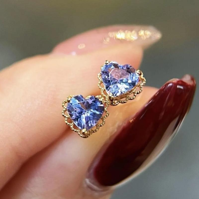 ・素材: シルバー・加工: メッキ・カラー: ゴールド・純度: 925シルバー・重量: 1.52g・対象: 女性