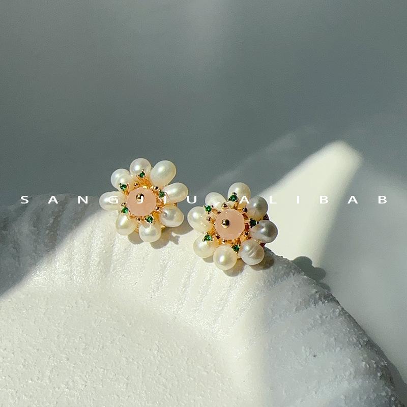 ・素材: 銅・加工: 純手作業・形状: 幾何型・モチーフ: 花・スタイル: 日韓・スタイル分類: 清新甘美・対象: 女性用・流行要素: 植物花卉