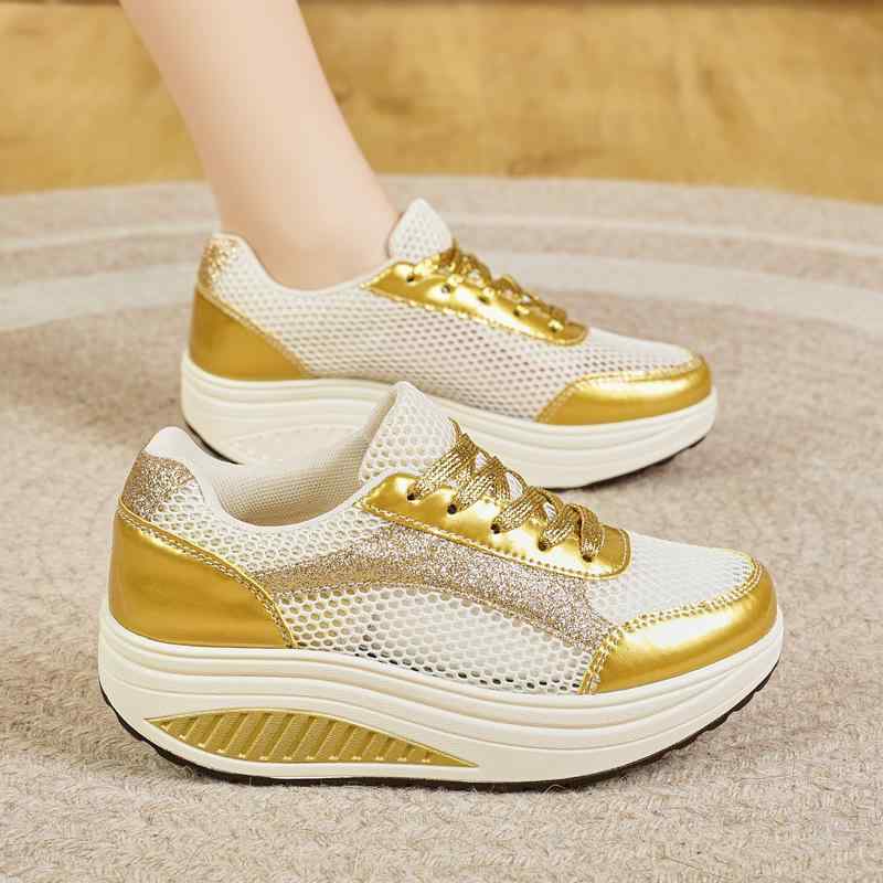 ・靴先形状: ラウンドトゥ・シューズアッパー素材: メッシュ・ソール素材: PU・ライニング素材: メッシュ・アッパーハイト: ローカット・ヒール形状: ロッキングソール・ソール加工: セメント・クロージャー: フロントレースアップ・機能:...