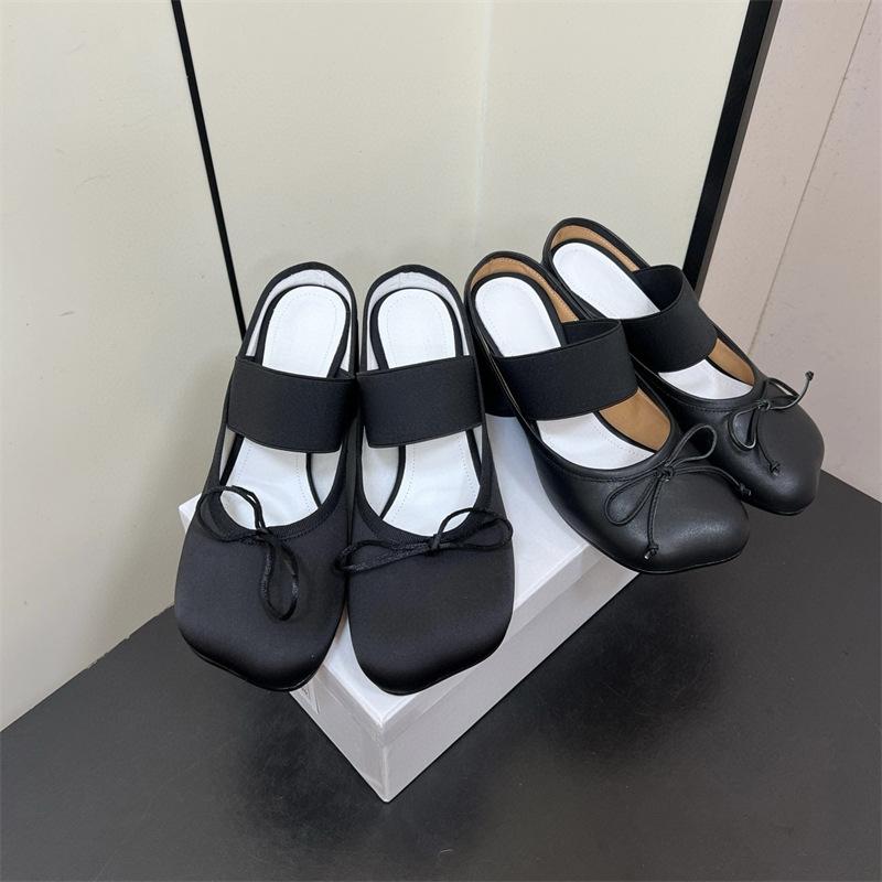 ・アッパー素材: サテン・カラー: ブラック・サイズ: 35,36,37,38,39・ヒール高: 6-8cm・対象性別: 女性・スタイル: ・パターン: 無地・適合季節: 春,夏,秋・アウトソール素材: レザー・ライニング素材: 布・シュー...