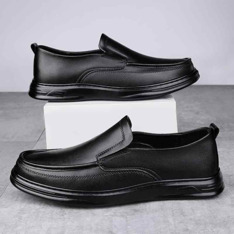 ・対象性別: メンズ・靴底素材: ラバー・対象年齢: 成人・靴面素材: カウレザー・つま先形状: ラウンドトゥ・機能: 通気,保温・加工: エナメル・ヒール高: 3-5cm・ヒール形状: ウェッジ・流行要素: ステッチ・スタイル: カジュア...