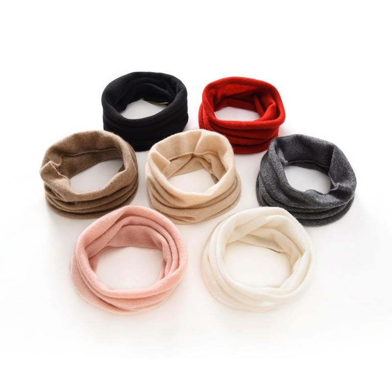 ・対象性別: ユニセックス・素材: カシミヤ・成分: カシミヤ100%・色: ライトベージュ,ダークベージュ,ホワイト,ダークピンク,ルビーレッド,ダークグレー,ブラック・スタイル: ライトラグジュアリー・長さ: 30cm・編み方: 経編・...