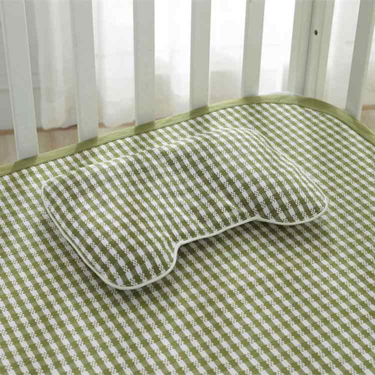 ・詰め物: そば殻・枕芯生地: リネン/竹繊維・適用対象: 新生児、乳幼児(1-3歳)・枕頭形状: U型・枕頭重量: 0.5kg-1kg・カラー: ブルー+ラミーコットン涼席、ピンク+ラミーコットン涼席、グリーン+ヘンプコットン涼席、ブラウ...