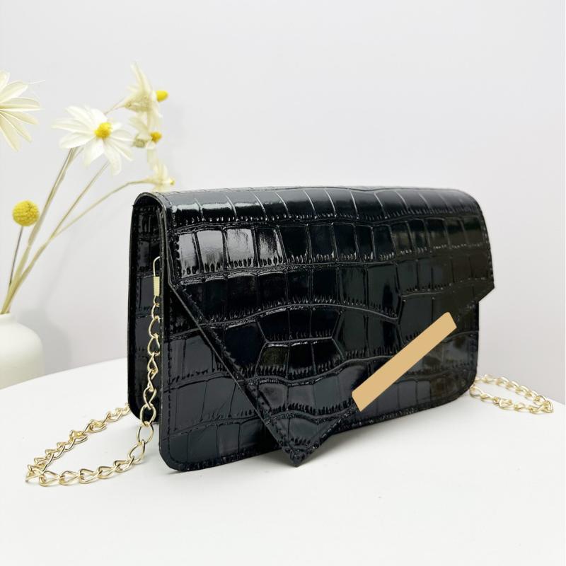 ・カラー: 黒・スタイル: 清新・素材: PU・タイプ: 小方包・サイズ: 小・パターン: クロコダイル紋・形状: 横型方形・開閉: マグネット・硬さ: 中偏軟・ストラップ: 単根