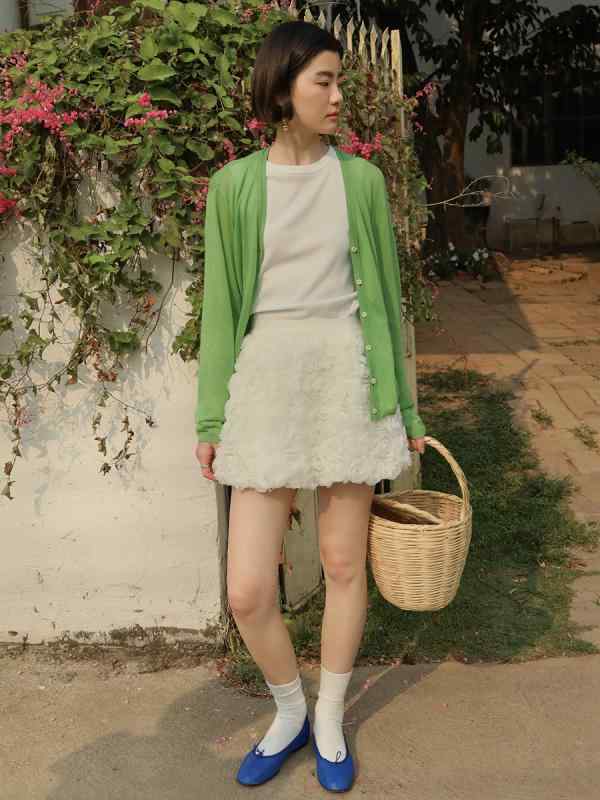 ・パターン: 無地・加工: パッチワーク・生地名: ポリエステル・主生地成分: ポリエステル・スカート型: Aライン・スカート丈: ショート・流行要素: 立体装飾・カラー: ベージュ・サイズ: フリーサイズ・主生地成分含量: 95%以上・ス...