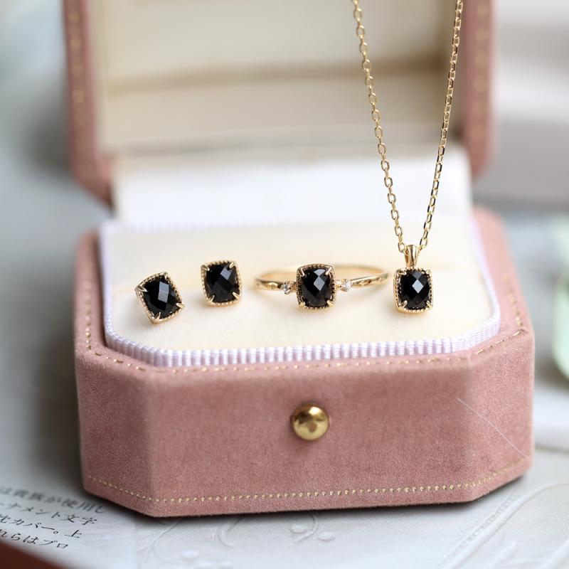 ・素材: シルバー・加工: クリスタルインレイ・形状: 幾何型・石: ブラックオニキス,ホワイトオニキス・流行要素: 網状・スタイル: 日韓・素材純度: 925シルバー・スタイル分類: 清新スイート・カテゴリ: ネックアクセサリー・対象: ...