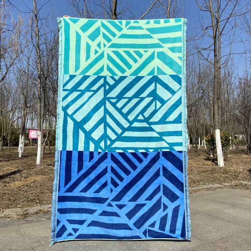 ・素材: コットン100%・重量: 500g以上・色: ブルーメッシュフリンジ, ブルージャカード, グリーンジャカード, ブルーチェック, レッドチェック・サイズ: 100×180cm・糸番手: 21S・加工: ジャカード織り