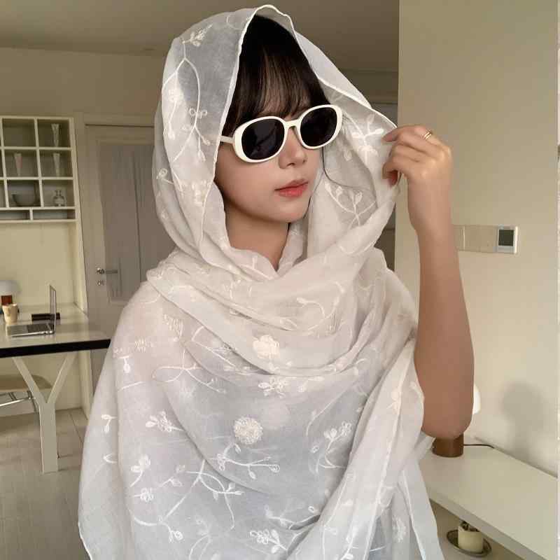 ・性別: ユニセックス・素材: ポリエステル・適合季節: 春,夏,秋,冬・カラー: 赤,カーキ,ミルクホワイト,白・スタイル: レトロエスニック・編み方: 経編・パターン: 花柄・機能: 遮陽・加工: 刺繍・流行要素: クロシェ・款式: ロング