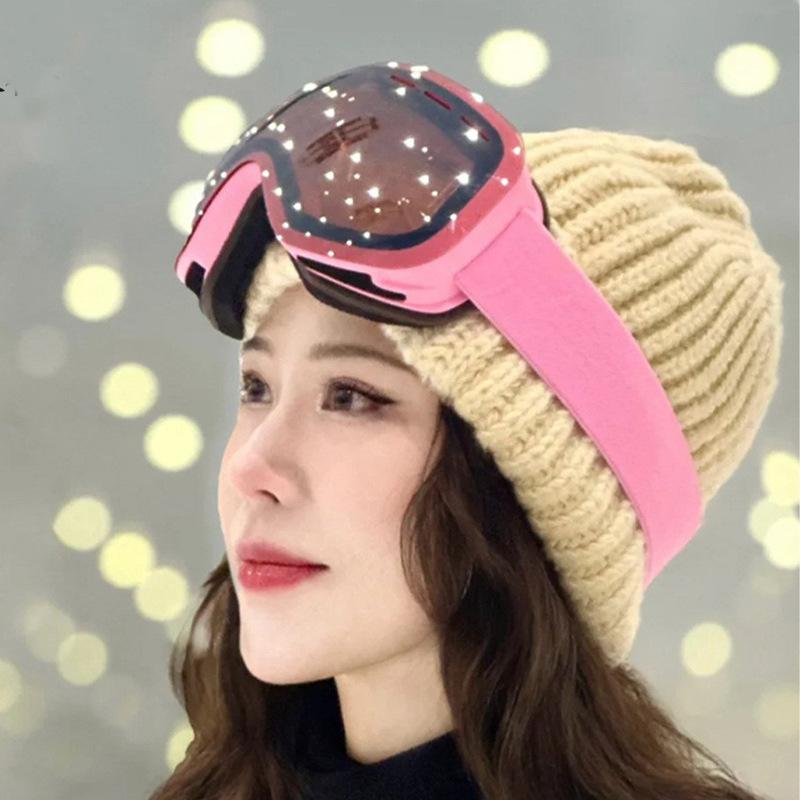 ・素材: TPU・層数: 2層・防霧: 対応・近視鏡対応: 可能・対象: 成人・カラー: 黒フレーム白ミラー,ピンクフレームピンクレンズ,赤フレームゴールドミラー,青フレームブルーレンズ