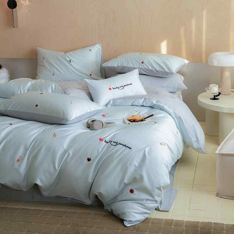 ・糸数: 100支・染色加工: 活性印染・織り加工: 刺繍、ツイル・重量: 2500g-3000g・柄: 植物花卉・スタイル: ベッドシーツ式・パターン: 桜桃スイートハート-ピンクパープル、桜桃スイートハート-ブラウン、桜桃スイートハート...