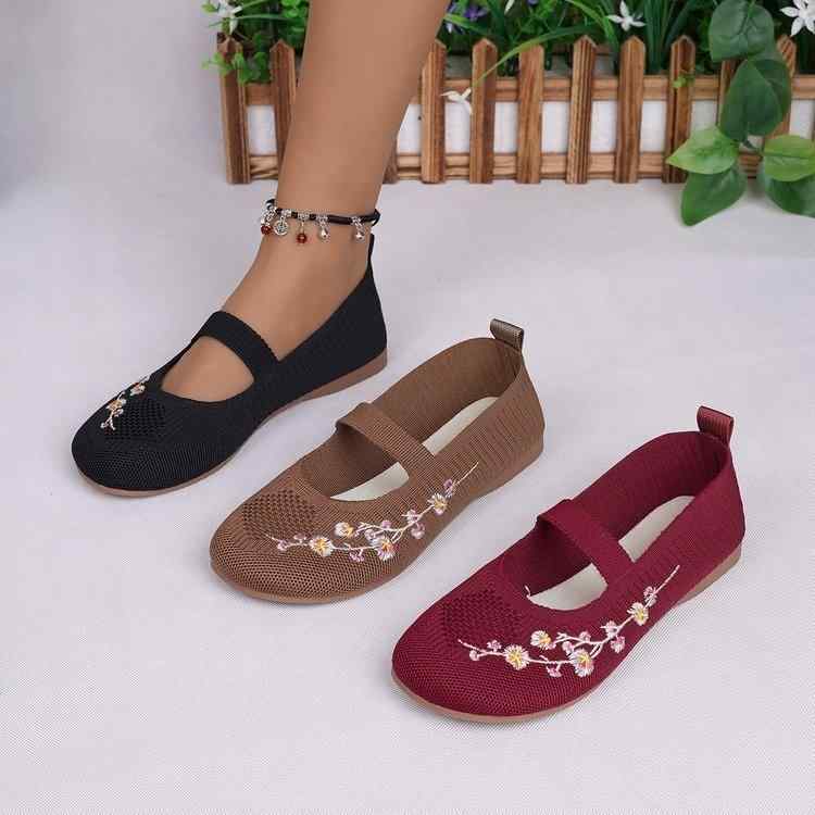 ・スタイル: レトロ・流行要素: 花柄, カットアウト・トゥ形状: ラウンドトゥ・アッパー素材: メッシュ・対象性別: 女性・ヒール高: 1-3cm・パターン: 花柄・カラー: ブラック, ワインレッド, ブラウン・サイズ: 36,37,3...