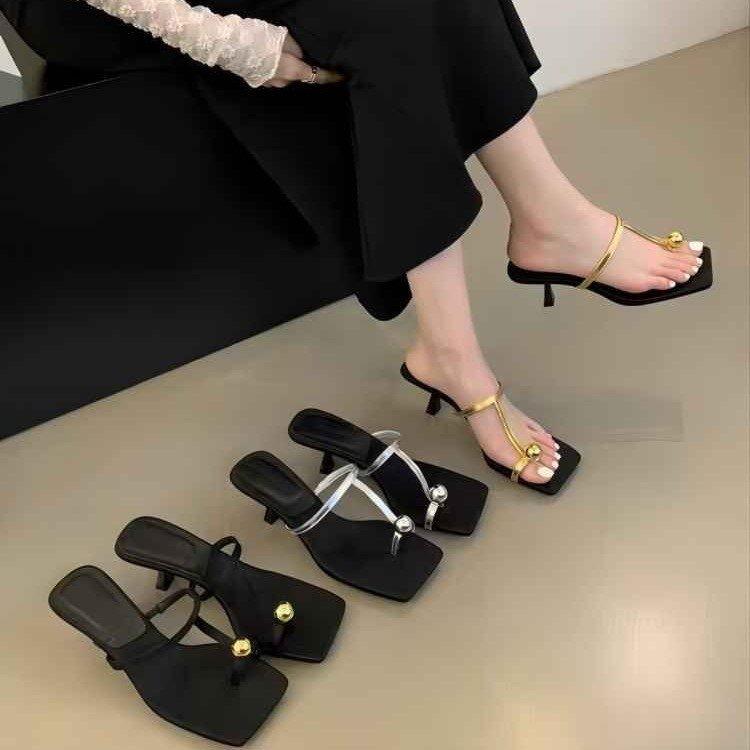 ・カラー: ゴールド,ブラック,シルバー・サイズ: 35,36,37,38,39,40・アッパー素材: ポリウレタン・トゥ形状: スクエアトゥ・スタイル: 韓国風・アウトソール素材: ゴム・ライニング素材: ポリウレタン・着用方式: スリー...