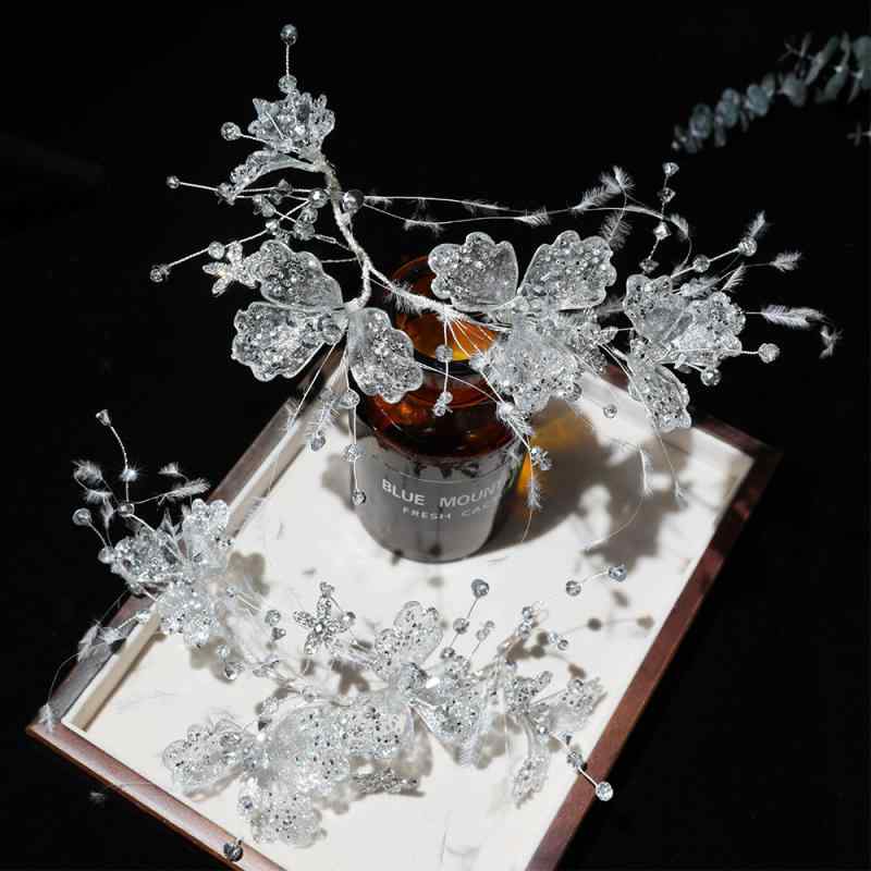 ・素材: 水晶・スタイル: プリンセス・対象: 女性・形状: 花・加工: 手作り・水晶種類: 白水晶