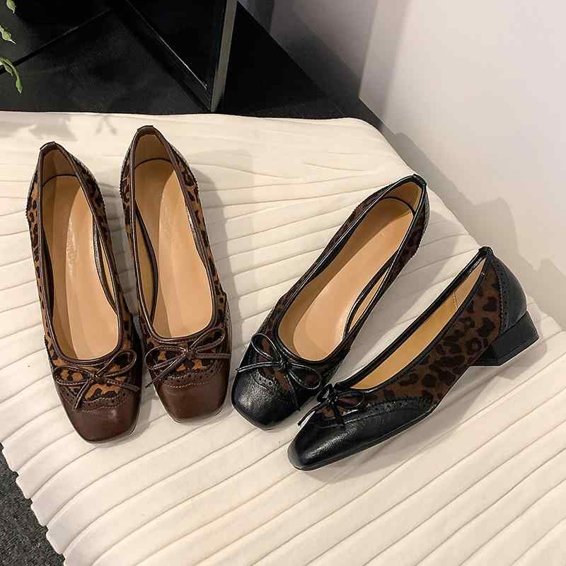 ・トゥ形状: スクエア・アッパー素材: 牛革・スタイル: レトロ・対象性別: 女性・レザー特徴: ヘッドレイヤー牛革・ヒール高: 3cm以下・パターン: ソリッド・適合季節: 春,秋・カラー: ブラック,レオパード・サイズ: 34,35,3...