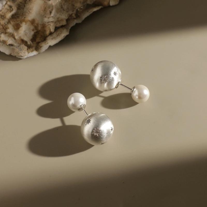 ・素材: 925シルバー・加工: 研磨・形状: 幾何学型・カラー: ホワイトゴールド・スタイル: 清新スイート・対象: 女性・デザイン要素: ボール,スター・要素分類: 形状/パターン