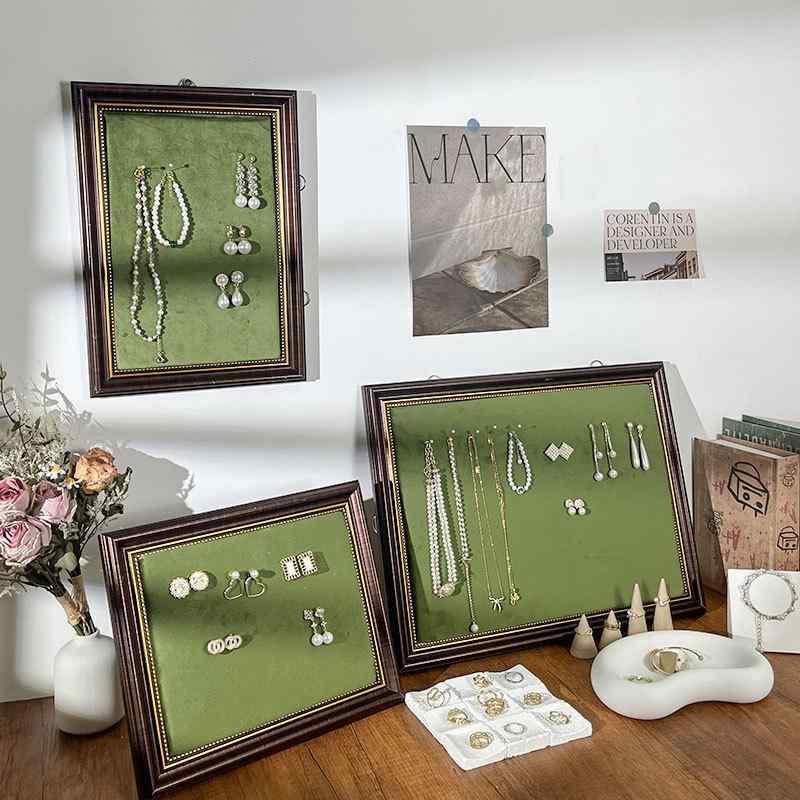 ・デザイン: クリエイティブ・スタイル: 少女風・層数: 1層・外殻素材: PS発泡・サイズ: 30×25cm,34.5×25.8cm,45×35cm・カラー: グリーン,ブラック,ベージュ,ライトブルー,ワインレッド