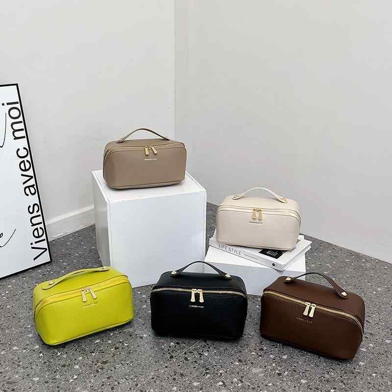 ・素材: 合成皮革・カラー: ライチ調ブラック, ライチ調カーキ, ライチ調グリーン, ライチ調ホワイト, 編み込みブラック, 編み込みカーキ, 編み込みブラウン, 編み込みホワイト, 編み込みピンク, ダイヤブラック, ダイヤブラウン, ...