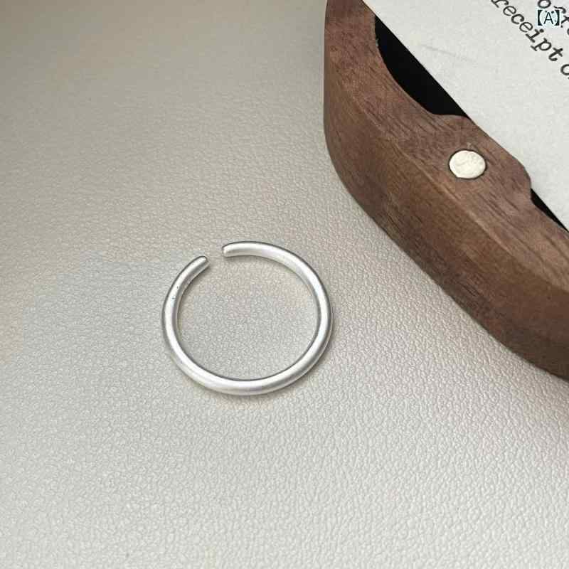 ・素材: シルバー・形状: 幾何型・加工: 精工・色: シルバー,ゴールド・サイズ: 開口可調節・流行要素: 環形・スタイル: 個性・素材純度: 925シルバー・対象: 男女兼用