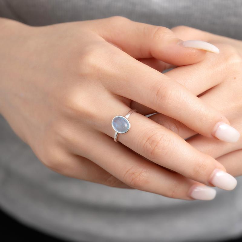 ・素材: シルバー・純度: 925シルバー・加工: ダイヤインレイ・形状: ジオメトリック・デザイン要素: 楕円・スタイル: シンプル・対象: 女性・色: アクアマリン・種類: リング