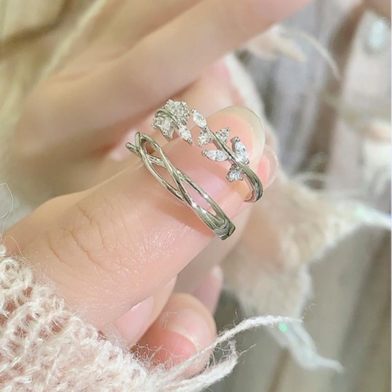 ・素材: 銀・素材純度: 99%銀・加工: 電鍍・色: ホワイトゴールド（女性用）,ホワイトゴールド（男性用軽量）・サイズ: 開口可調節・重量: 女性用1.6g,男性用2.3g・スタイル: 森系・スタイル分類: 清新甜美・流行要素: 樹葉・...