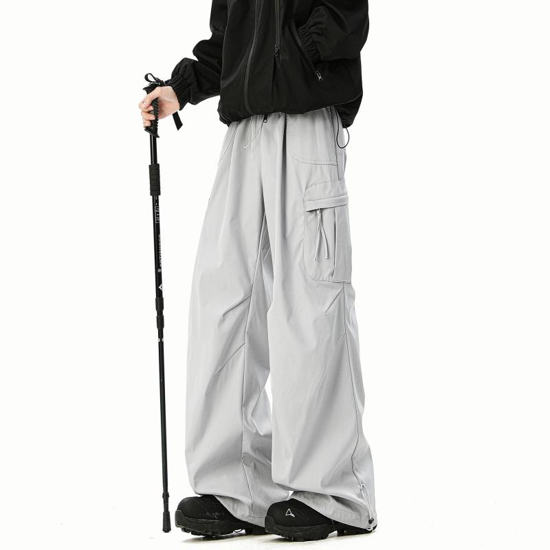 string:{}・スタイル: ストリートファッション・タイプ: 流行（18〜24歳）・モデル: カーゴパンツ・フィット: ストレート・丈: フルレングス・ウエスト: ミッドライズ・ウエストベルト: なし・フロントクロージャー: ドロースト...