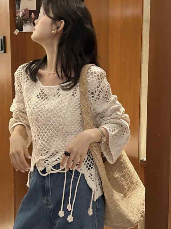 ・編地名称: ニッティング・表地素材: アクリル・表地素材: コットン・柄: 無地・厚み: ミドルウェイト・インナー/アウター: 単品・スタイル: プルオーバー・フィット感: ルーズフィット・袖タイプ: プリンセススリーブ・ネックライン: ...