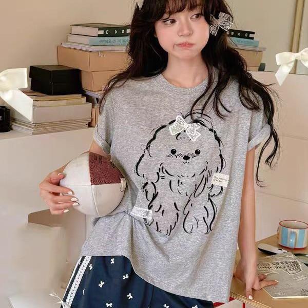 ・素材: コットン・主素材含有率: 95%-100%・厚み: 薄手・生地重量: 161-180g/平方メートル・襟型: クルーネック・袖丈: 3/4袖・パンツ丈: ショーツ・機能: カジュアル、通気性、睡眠用、在宅着用、快適、外出可・対象:...