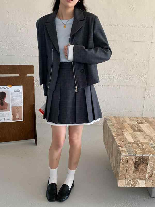 ・パターン: 無地・加工: パッチワーク・生地名: ポリエステル・主生地成分: ポリエステル, ウール(30%以下)・色: グレー・サイズ: S,M,L・スタイル: 通勤・セットアップ: トップスセット・対象性別: 女性・袖型: ノーマル・...