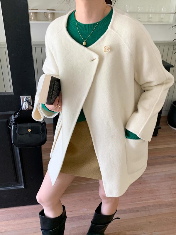 ・柄: 無地・厚み: 厚手・シルエット: ルーズ・着丈: 中長丈・襟型: クルーネック・袖丈: 長袖・加工: 拼接・カラー: オフホワイト,グレー・サイズ: S,M・袖型: ストレート・前立て: ワンボタン・素材: 網紗・スタイル: 通勤・...