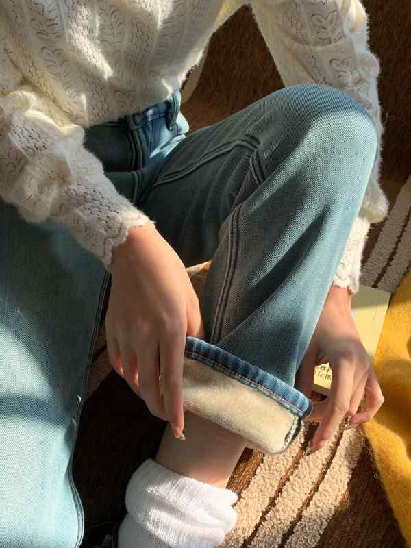 ・素材: コットン70-80%、ポリエステル30%以下・スタイル: ストレートパンツ・パンツ丈: ロング・ウエスト: ハイウエスト・厚み: 厚手・カラー: ブラック、ライトブルー・サイズ: S,M,L,XL・スタイルタイプ: 通勤風・ストレ...