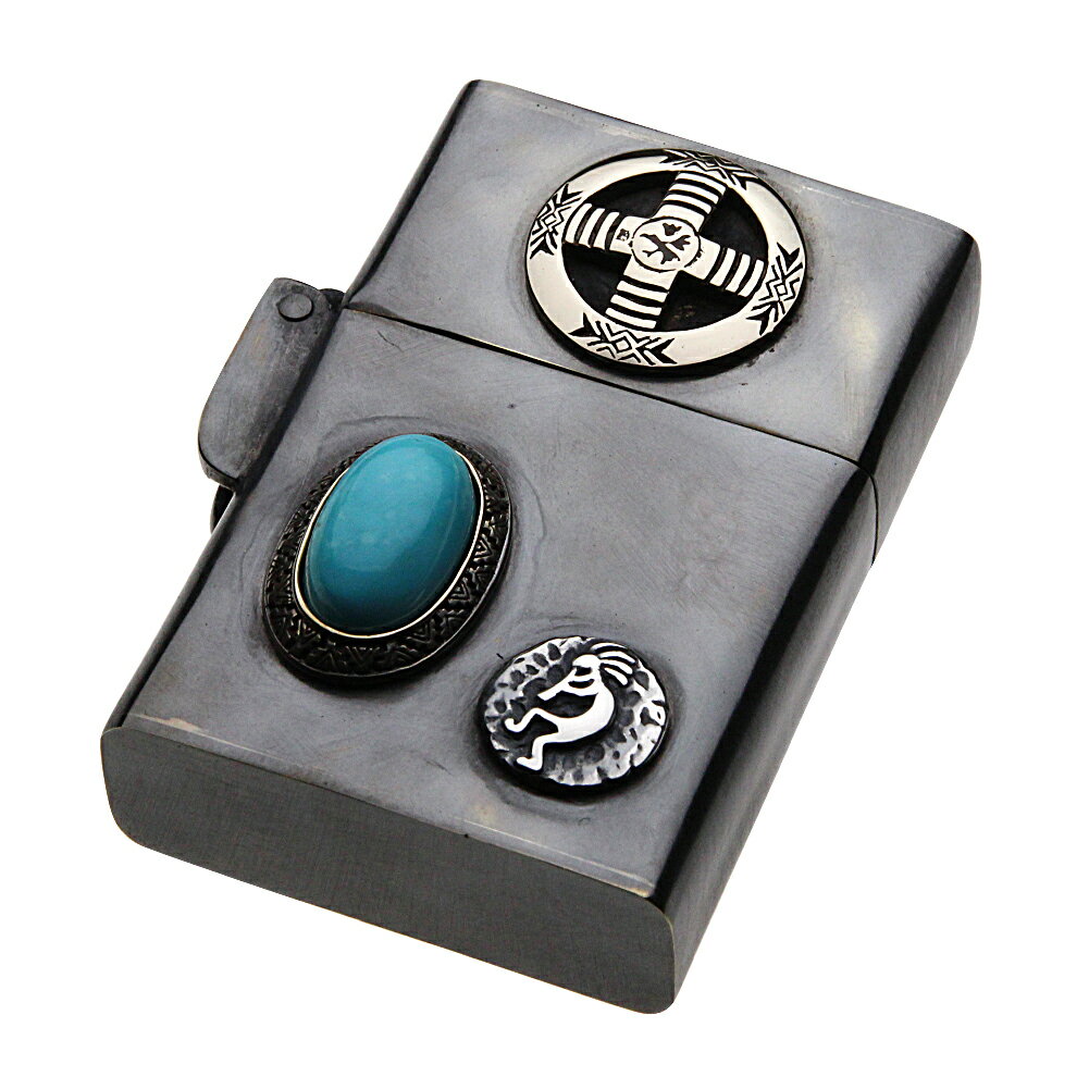 ココペリネイティブオイルライター s0037 縦57mm × 横38mm × 幅21mm ターコイズやココペリなどのネイティブアメリカンをモチーフにした真鍮製オイルライターです。「聖なる輪」と呼ばれるメディスンホイールはポピ族のスピリットを...