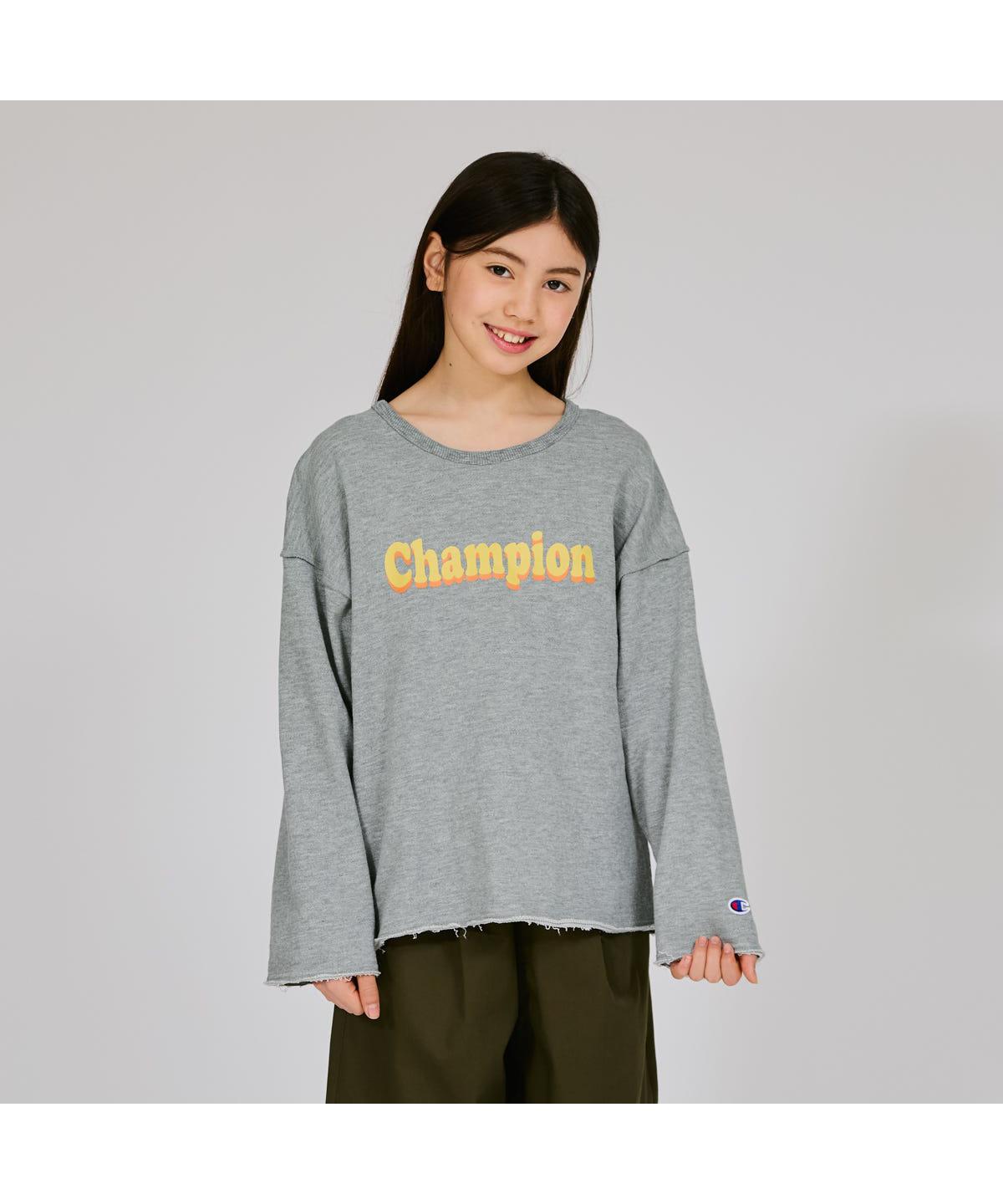 Champion&reg;（チャンピオン）のスウェットシャツは、「ザ キング オブ スウェットシャツ」と評されるほど、世界中の多くのファンに愛されてきました。環境に配慮して生産されたサステナブルなアメリカ綿75％、ポリエステル25％のスラブ...
