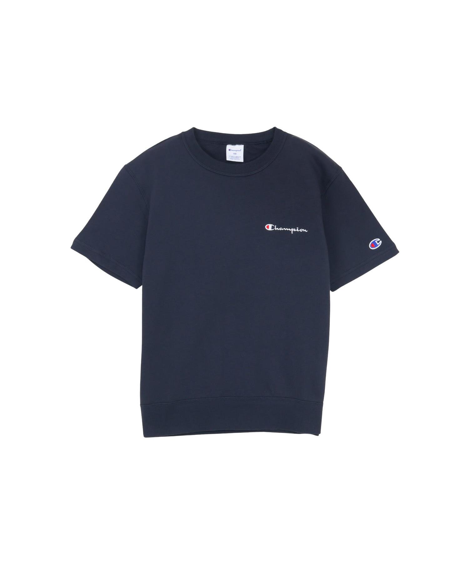 Champion&reg;（チャンピオン）のスウェットシャツは、「ザ キング オブ スウェットシャツ」と評されるほど、世界中の多くのファンに愛されてきました。環境に配慮して生産されたサステナブルなアメリカ綿を100％使用した、軽くて肌触りの...