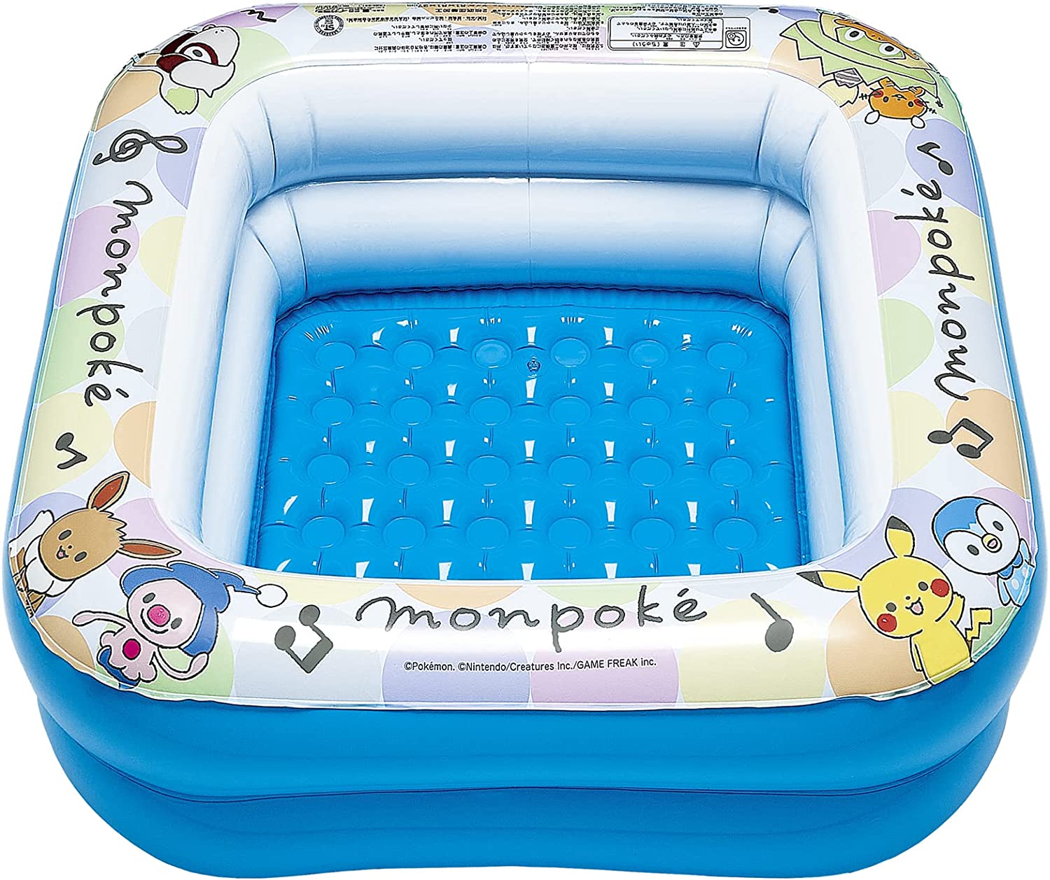 大人気キャラクター「モンポケ」のプールです。小さなお子様用のコンパクトな正方形のプールです。底面にも空気が入るので、クッション性が高くお子様の足やおしりにやさしい作りです。膨らんだ状態のプールの大きさは長さ約90cm、横幅約90cm、高さ2...