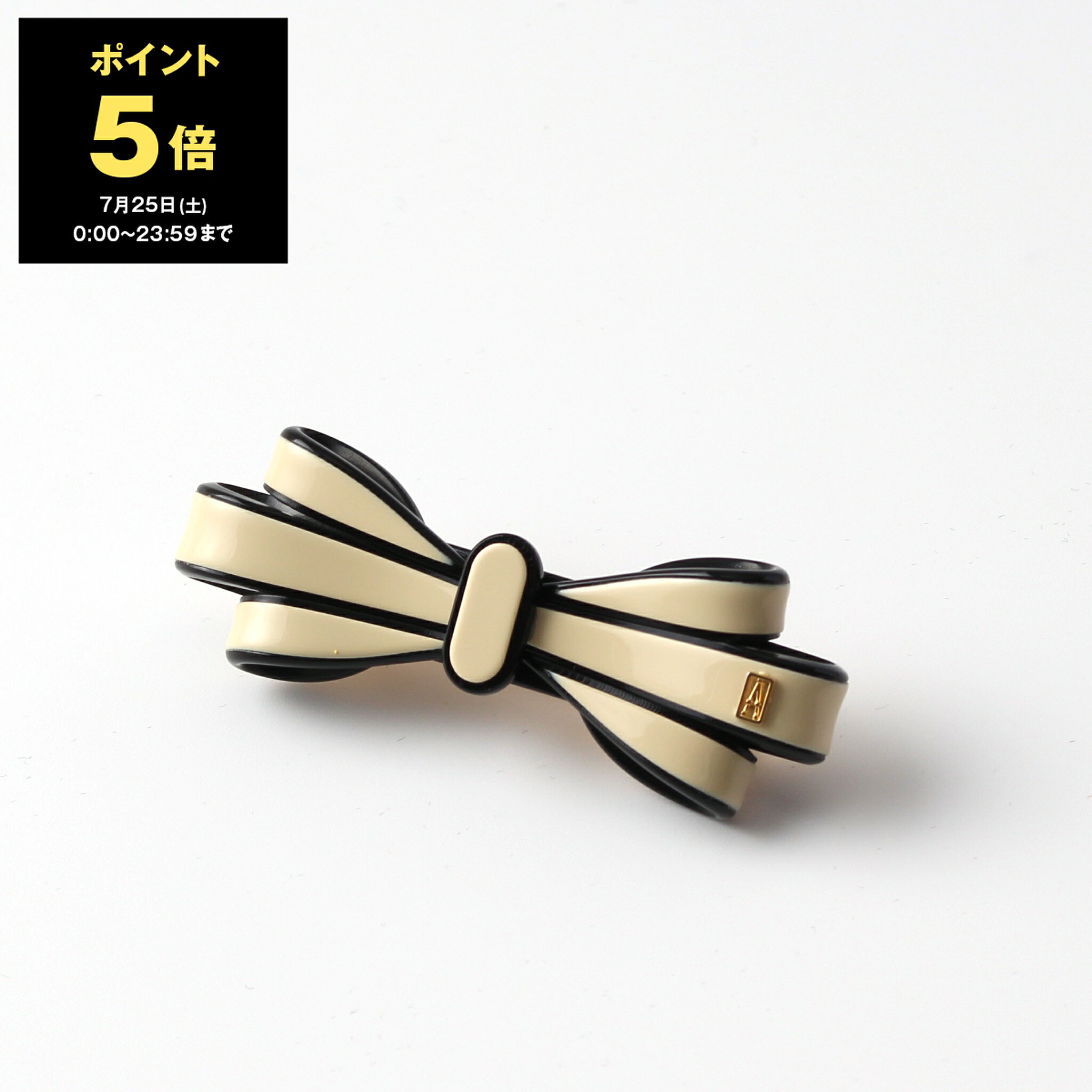 ブランドALEXANDRE DE PARIS(アレクサンドル ドゥ パリ)はこちら「女性の美を芸術の域にまで到達させた」と評さる高級ヘアアクセサリーメーカー。モナコのグレース王妃、オードリー・ヘップバーンをはじめ世界の王侯貴族やトップレディ...