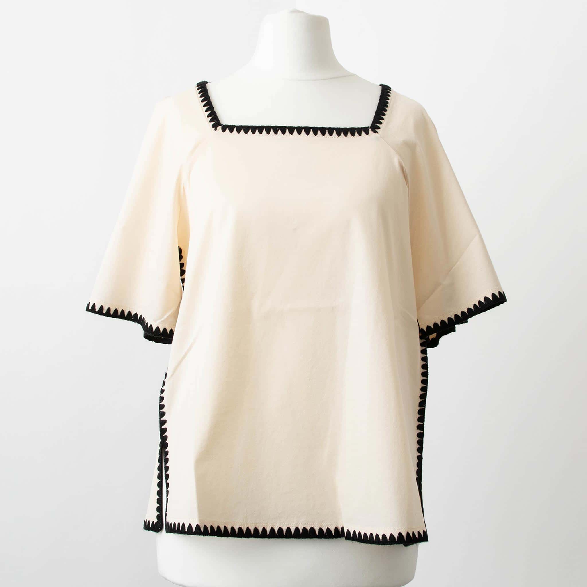 ブランドMAX MARAはこちらエレガント＆コンテンポラリーを追求したデザインで、世界のファッション界をリードするMAX MARA。「高いクオリティの女性向け既製服を作る」というコンセプトで1951年にスタートしてから、常に流行をキャッチし...