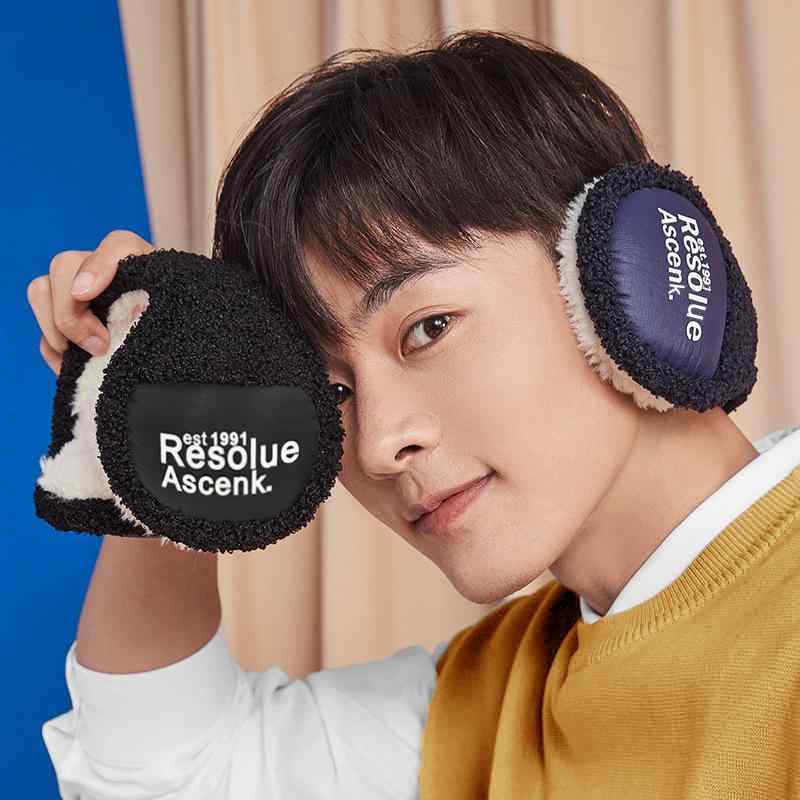 ・適用性別: ユニセックス・対象年齢: 大人用・素材: テディフリース・スタイル: バックアーム式イヤーマフ・柄: ロゴ・カラー展開: ブラック、ネイビー、ダークグレー、ブラウン、ミリタリーグリーン、カーキ、ライトグレー、ミルクティーグレー...