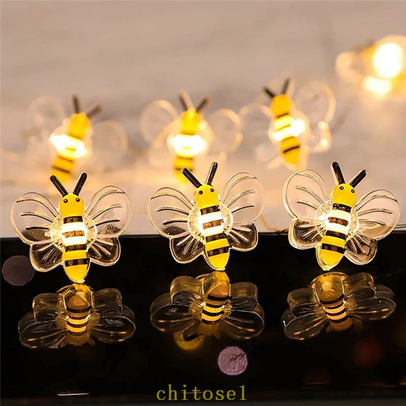 【商品仕様】 本体デザイン：蜂 本体サイズ：3m30LED 電源：電池式（電池付属なし）、リモコン付き ご注意： ※本製品は生活防水ですが、長時間浸水をお避けください。コントローラーとプラグ部に関しては水に濡れないようにご注意下さい。 ※製...