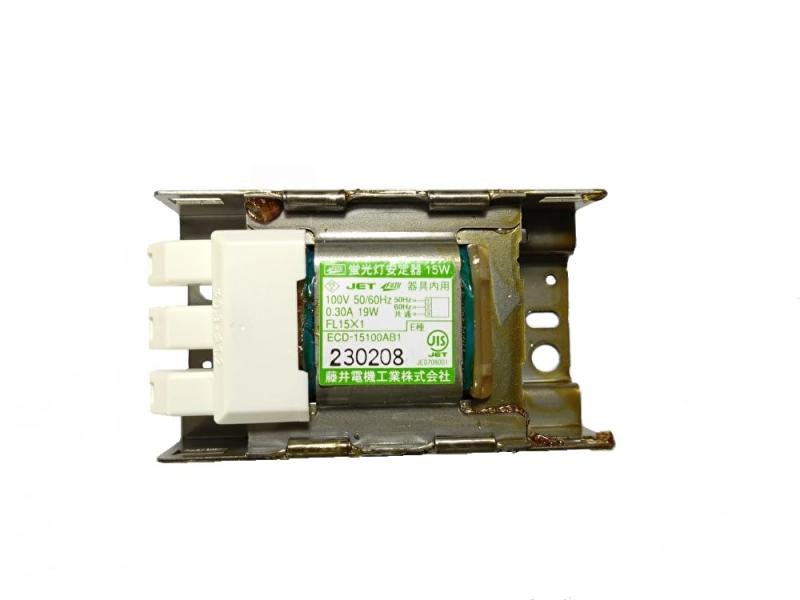 ECD15100AB1入力電圧100v　ランプ負荷15W　短絡電流0．45A周波数50／60Hz　入力電流0.3A　入力電力19W器具内用　鉛フリーはんだ連結形ご使用の際には、電流ヒューズ等の保護装置を併用してください