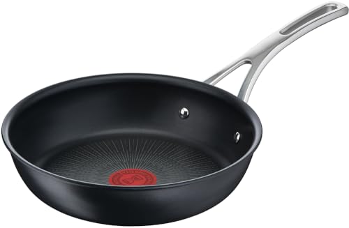 01) フライパン 22cm黒+シルバー/-/E52303・Style:01) フライパン 22cm・パッケージ個数:1・サイズ(約):幅40.5×奥行23.8×高さ12.3cm、満水容量:1.9L・本体重量(約):970g・生産国:フラン...