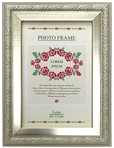 2009シルバー/L判/105550・Color:シルバーSize:L判Style:2009・パッケージ個数:1・デザイン製の高いシックで落ち着きのあるフレームです。・外寸:W119×H157×D15mm・内寸:W89×H127mm・窓寸:...