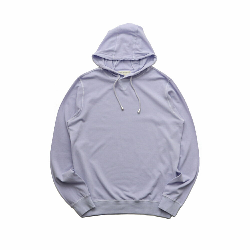 サッと着られる快適な生地で 大人気ニットブランドFILIPPO DE LAURENTIISより、プルオーバーフーディーのご紹介です。 主にポロシャツなどに用いられていますコットン鹿の子生地で織られた、ニットとカットソーの中間のようなトップス...