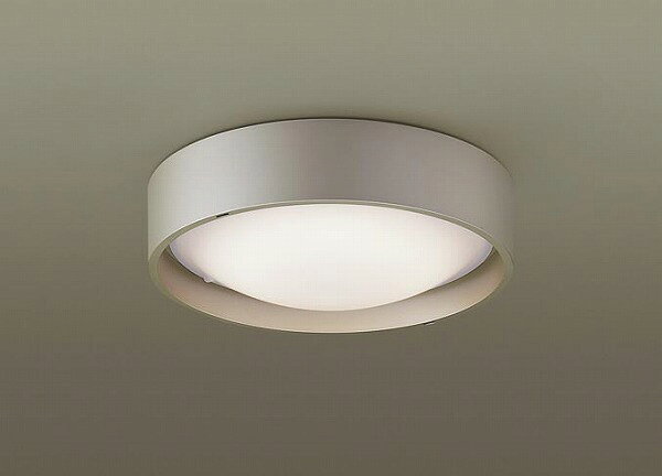 電圧：100V色温度：3500K消費電力：7.8W（固有）エネルギー消費効率：85.8lmWRa：Ra83天井面・壁面取付専用工具を使わずにランプ交換ができる防湿・防雨型シーリングライト。集合住宅の共用部リニューアルにもおすすめ。注意事項一...