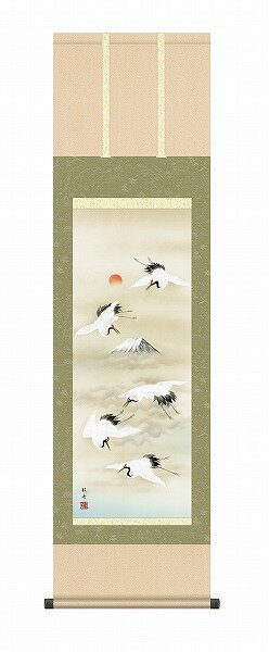 長江桂舟 幼少より画才に恵まれ、学生時代より各展に入選。高校卒業後日本画家村内桃幸氏に師事し、伝統の日本画に現代感覚を取り入れた画法で評価を集める。雲海に聳える霊峰を背景に、黎明を浴び優雅に舞うように飛翔する夫婦鶴。霊験灼かな荘厳な趣の中に...