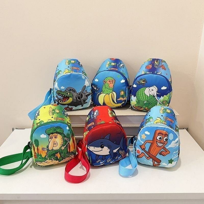 商品情報素材/材質ナイロンカラー写真通りサイズ/寸法横：13cm縦：19cmマチ：7cm重さ約140g注意・海外からお取り寄せするため納期がかかります。お届け予定日が前後することがございます。 通常商品と同梱発送できません。・モニター発色の...