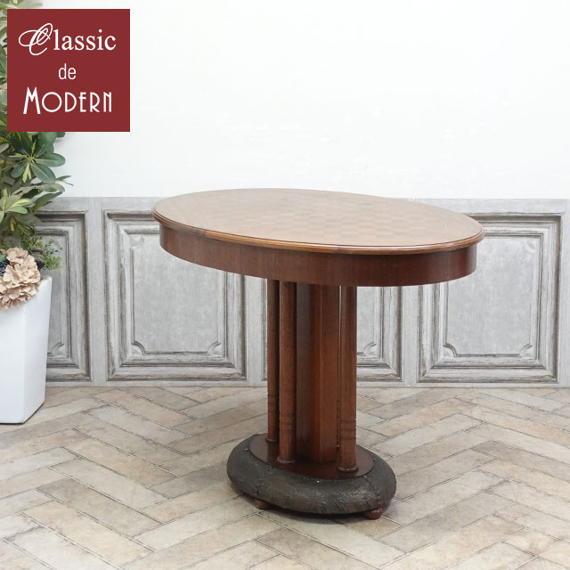 品名・品番 antique70204nk　サイドテーブル　1930年頃　マホガニー材　フランス サイズ W 101.5 x D 71 x H 76 cm 商品について 直線と曲線で構成されたデザインがなんとも美しいサイドテーブルです。 非常...