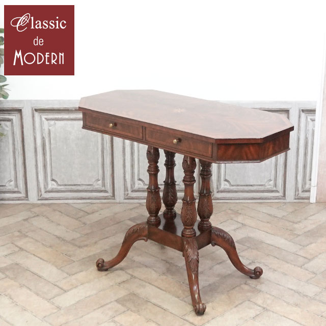 品名・品番 antique81061　サイドテーブル　1970年頃　マホガニー材　イギリス サイズ W 107 x D 51 x H 83 cm 商品について 洗練されたデザインで存在感抜群の引き出し付きサイドテーブルです。 イギリスアンテ...