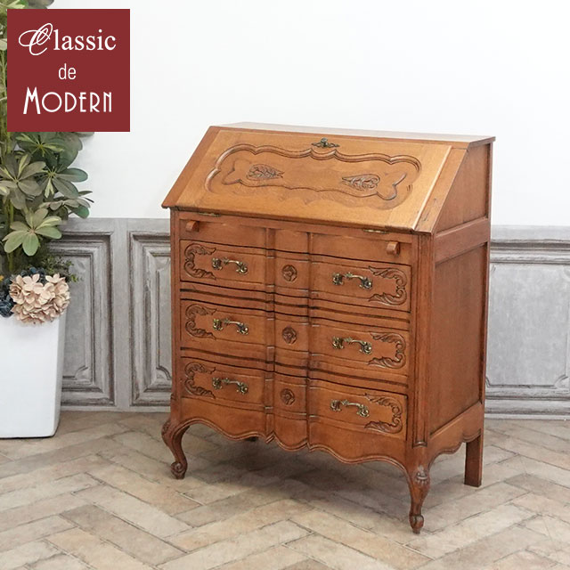 品名・品番 antique65630　ライティングビューロー　1930年頃　オーク材　フランス サイズ W 83 x D 44.5 (拡張時 73) x H 100 (デスク高 76) cm 商品について 猫脚スタイルの、ライティングビュー...