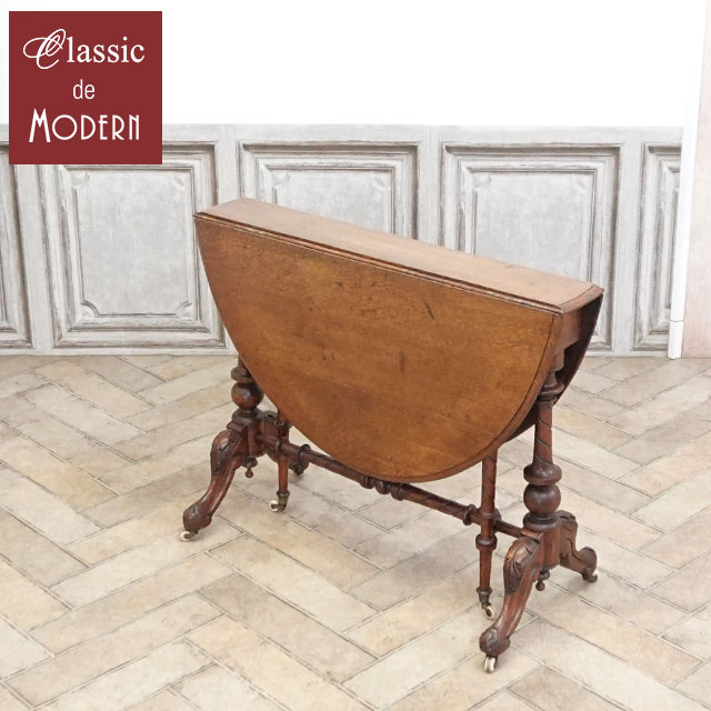 品名・品番 antique80625　サイドテーブル　1910年頃　オーク材　イギリス サイズ W 40 (拡張時 103) x D 90 x H 70 cm 商品について オーク材のカラーが素敵なサイドテーブル。 サザーランドテーブルとも...